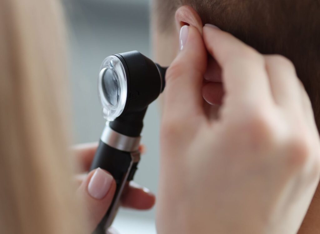 Colesteatoma: o que é, causas, sintomas e cirurgia